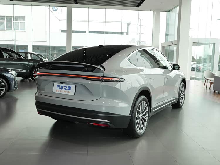 蔚来EC6轿跑SUV ，续航里程达495km和630km_车家号_发现车生活_汽车之家