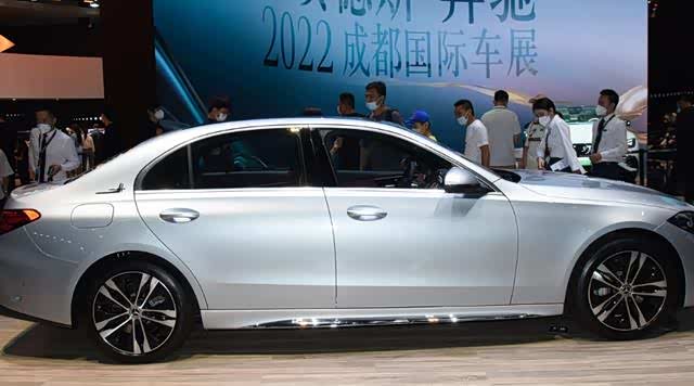 【文章】2.0T的奔驰C级，试驾奔驰C级新能源C350eL，跑得快油耗还低？_车家号_汽车之家