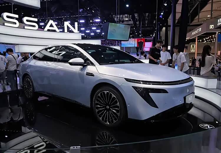 【文章】日产N7详解：AI零压云毯座椅+8295P芯片，智驾新标杆！_车家号_汽车之家