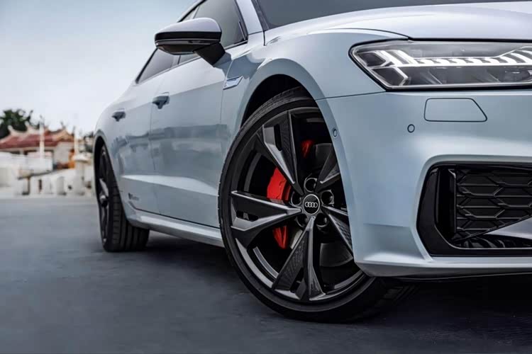 30万-40万买什么豪华车最合适？“56E”都落伍了，它更值得一看_车家号_发现车生活_汽车之家