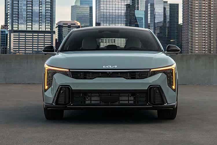 【文章】2025款起亚K4焕新登场，搭1.6T+8AT动力，尺寸空间大增，喜欢吗？_车家号_汽车之家