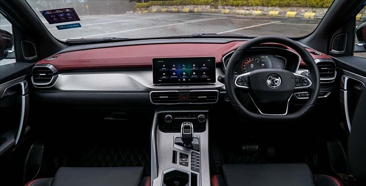 宝腾X50将在2025年推出小改款，外观和内饰设计将全面升级！_车家号_发现车生活_汽车之家