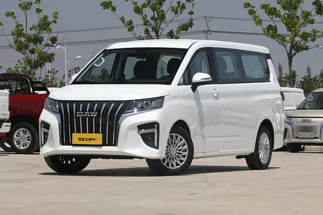 北汽制造锐胜王牌M7尊贵版上市，2.0L+8AT，售价15.68万元_车家号_发现车生活_汽车之家