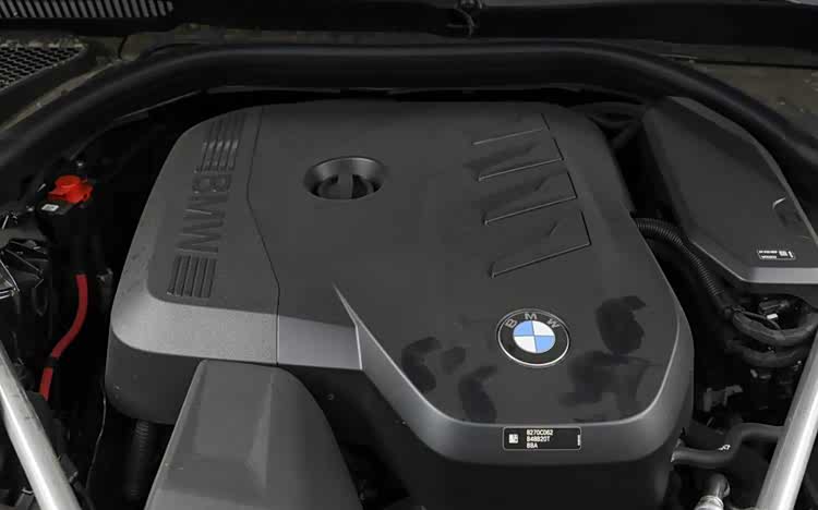 2025款宝马5系长轴距版来袭，2.0T+48V轻混，动力油耗双优化！_车家号_发现车生活_汽车之家