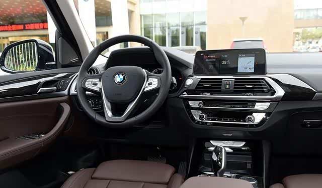 32万提了奥迪Q5L，再开朋友宝马X3，对比差距太大了，别选错_车家号_发现车生活_汽车之家