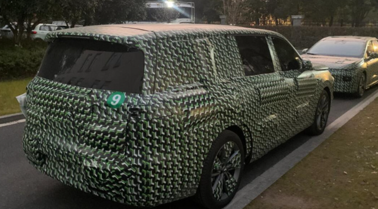 D平台全新SUV，零跑C19谍照，20万的“理想L9”？_车家号_发现车生活_汽车之家