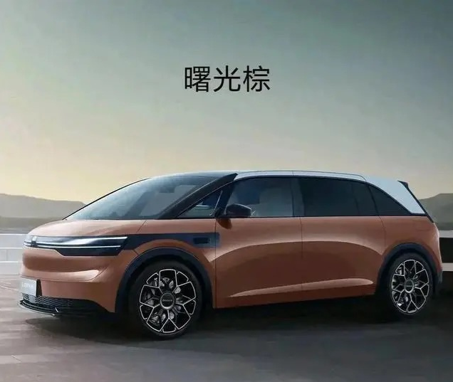 吉利CM2E新车型，颠覆MPV设计，配折叠扶手箱，前排可切换三人座_车家号_发现车生活_汽车之家