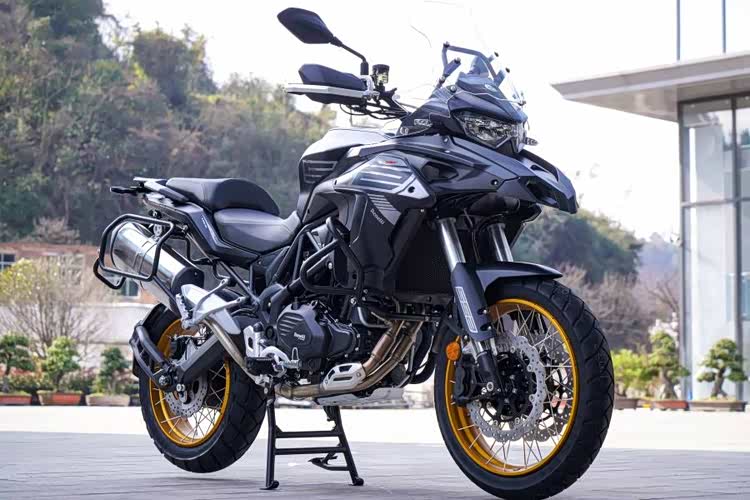 【文章】贝纳利TRK552X，全面升级，气势拉满，加量不加价！_车家号_汽车之家