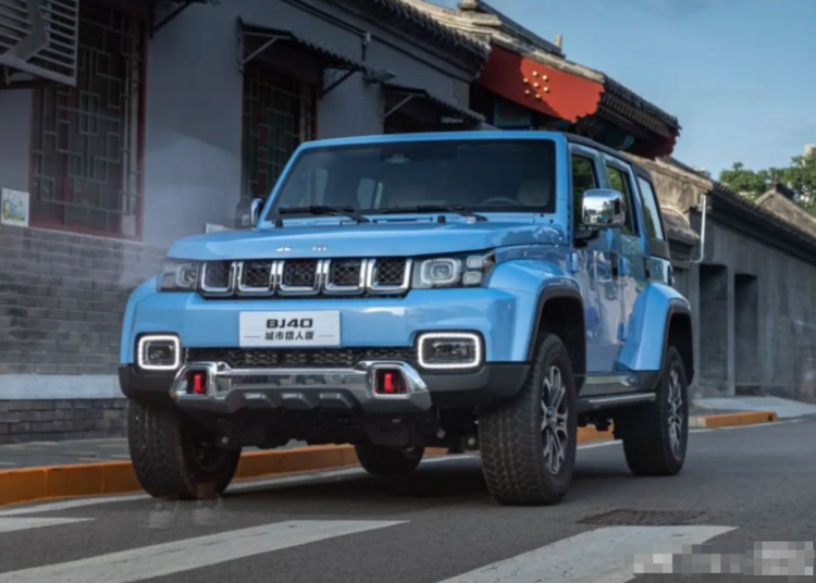 13.98万起售，北京BJ40荣耀版上市，短轴版与汽/柴油动力任君选择_车家号_发现车生活_汽车之家