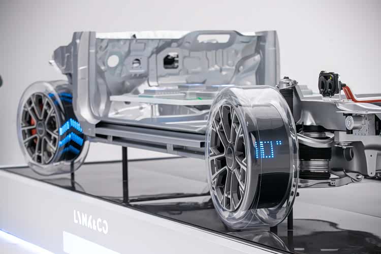 【文章】领克900全球首秀，SPA Evo架构重磅登场_车家号_汽车之家