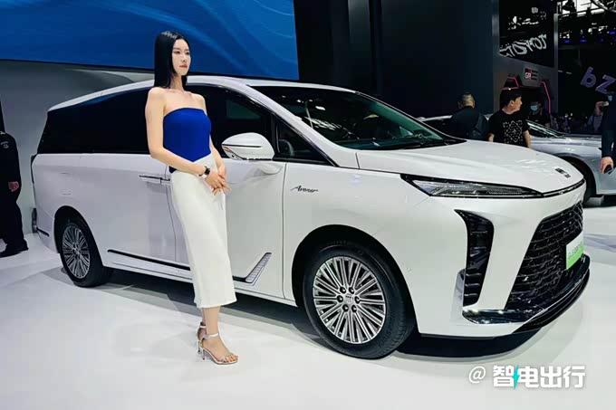 上汽通用官宣：发12款新电车！纯电GL8将上市，配置提前曝光_车家号_发现车生活_汽车之家