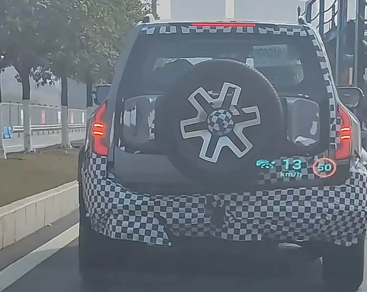 深蓝G318实车曝光！搭载430马力+原地掉头黑科技，比豹5还大气_车家号_发现车生活_汽车之家