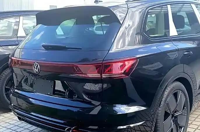 2025款大众途锐震撼进店！3.0T+8AT+四驱动力，外观动感十足！_车家号_发现车生活_汽车之家