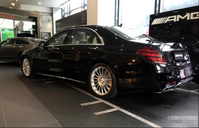 奔驰S65L实车图！搭载6.0T V12发动机售价不菲，近400万方可拥有_车家号_发现车生活_汽车之家