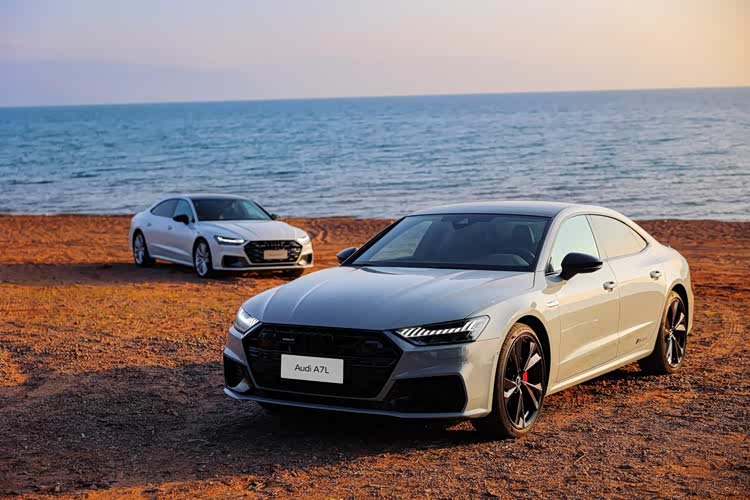 都是奥迪四个圈，为何A7L更适合年轻菁英？_车家号_发现车生活_汽车之家