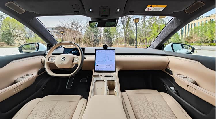 【文章】你是新中产还是Old Money？是蔚来ET7还是“56E”？_车家号_汽车之家