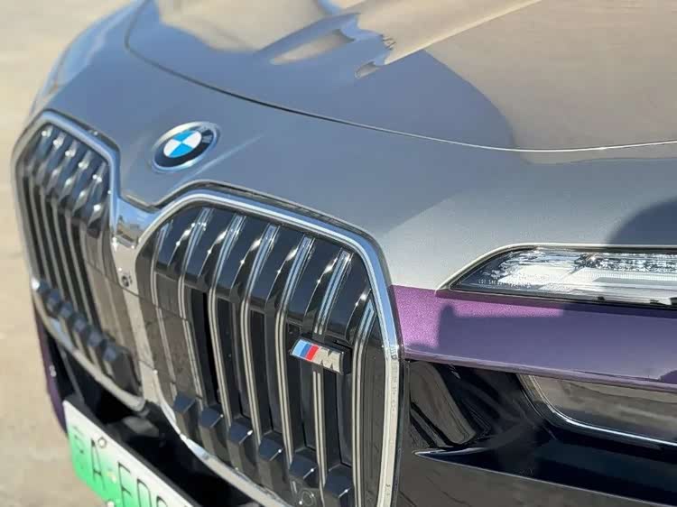 【文章】售价近200万！为什么宝马M760Le是一款真正意义上的好车？_车家号_汽车之家