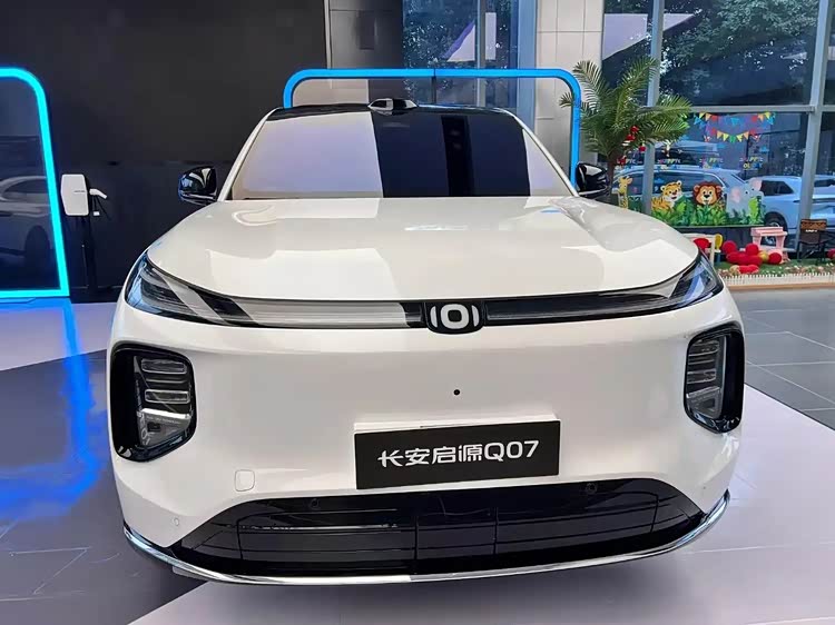 【文章】全新长安启源Q07到店实拍，配高阶智驾+CDC悬架，续航1400km！_车家号_汽车之家