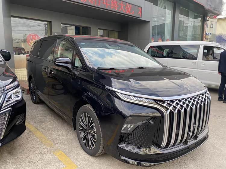 东风风行V9到店，轴距超3米，搭1.5T插电动力，最大续航1300km_车家号_发现车生活_汽车之家