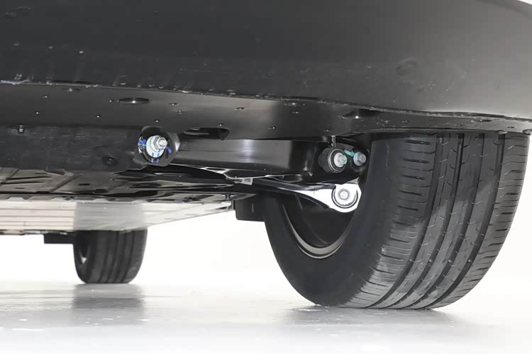 【文章】续航530km+4.5C快充，零百加速5.3秒，领克Z20适合年轻人吗？_车家号_汽车之家