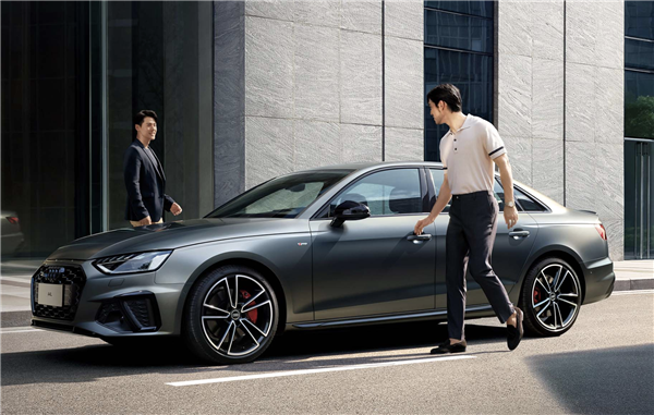 2025款奥迪A4L来袭！价格大降3.2万，配置动力全升级！_车家号_发现车生活_汽车之家