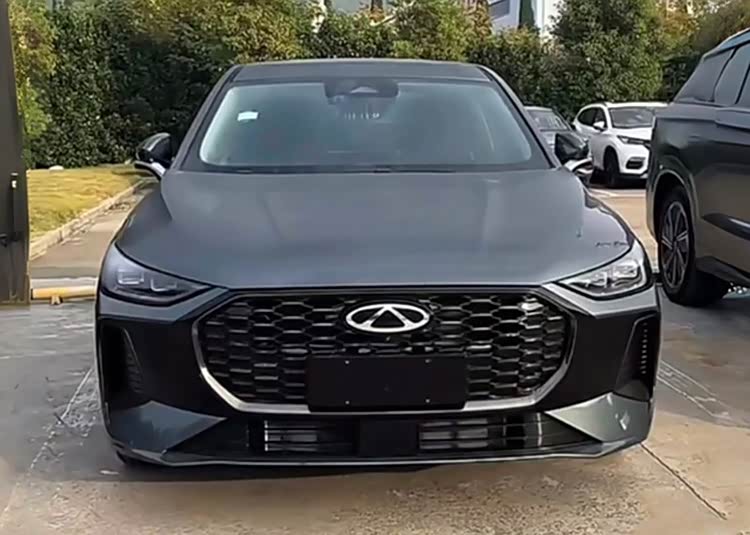 2025款奇瑞艾瑞泽8，外观/内饰调整，1.6T/2.0T动力，预计4月上市_车家号_发现车生活_汽车之家