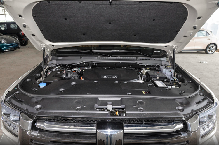 【文章】坦克500 Hi4-Z曝光：搭载2.0T插混动力，纯电续航突破200公里_车家号_汽车之家