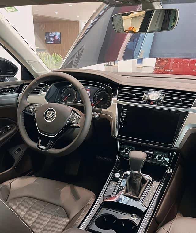 【文章】大众辉昂PHIDEON：适合低调精英人士的座驾_车家号_汽车之家