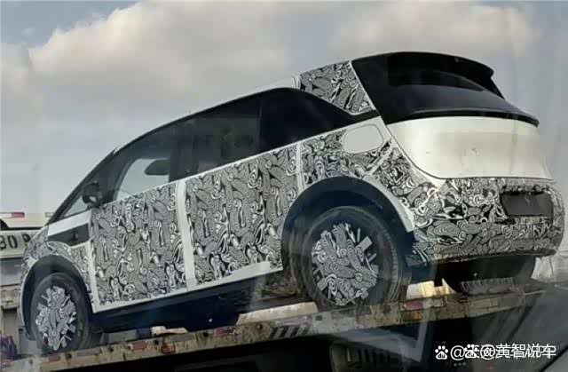 吉利极氪MPV终于要来了，全新CM2E渲染图曝光_车家号_发现车生活_汽车之家