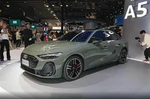 南北奥迪对决：上汽A5L vs 一汽A5L，谁才是年轻人的终极轿跑？_车家号_发现车生活_汽车之家