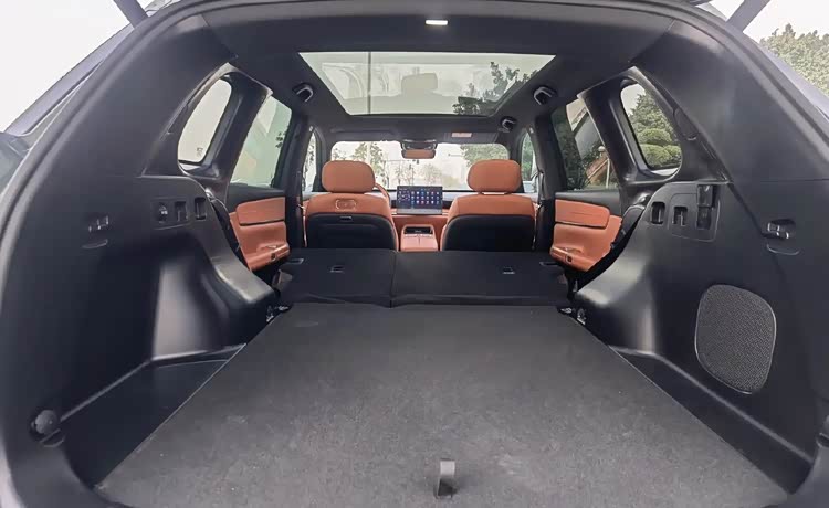 长安启源Q07街拍曝光！比宋L DM更大，女王副驾尊享，374马力强劲_车家号_发现车生活_汽车之家