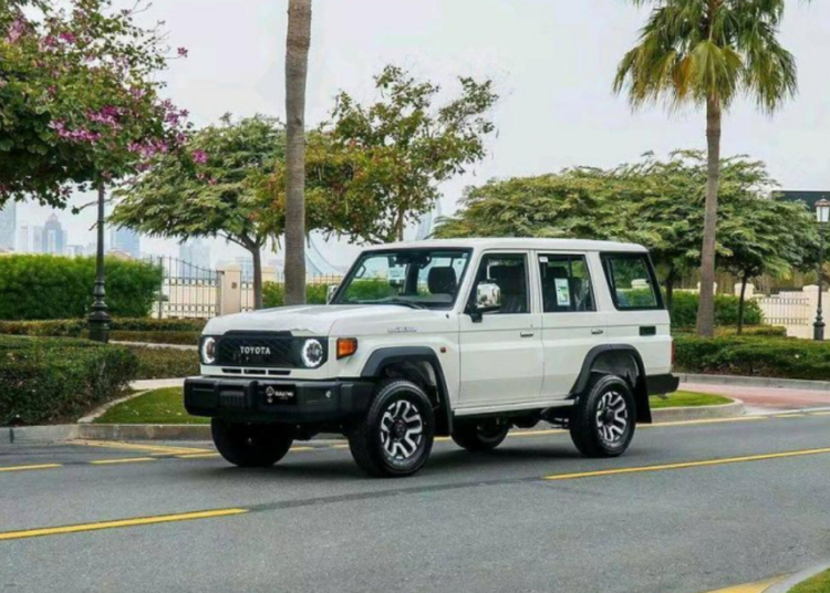 指导价69万起，2024款“丰田陆巡LC76”实车图，硬派越野的代表！_车家号_发现车生活_汽车之家