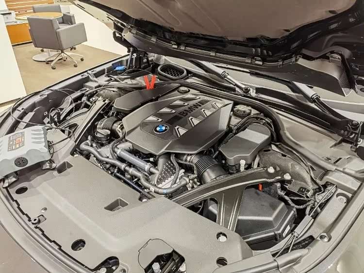 售价近200万！为什么宝马M760Le是一款真正意义上的好车？_车家号_发现车生活_汽车之家