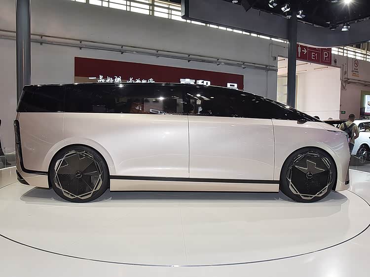 星途E08豪华MPV亮相！5.3米车长+高阶智驾，配航空座椅_车家号_发现车生活_汽车之家