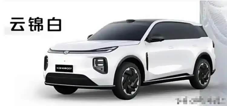 【文章】长安启源Q07更多图片亮相，悬浮车顶+DLP大灯，搭1.5L/T插混动力_车家号_汽车之家