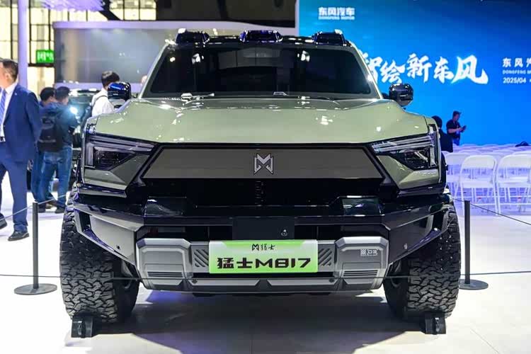 【文章】猛士M817首发 智电豪华越野品牌猛士科技三车亮剑上海车展_车家号_汽车之家