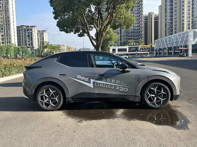 领克Z20实车现身，比元PLUS更大+无框车门，配340马力+4.5C快充_车家号_发现车生活_汽车之家