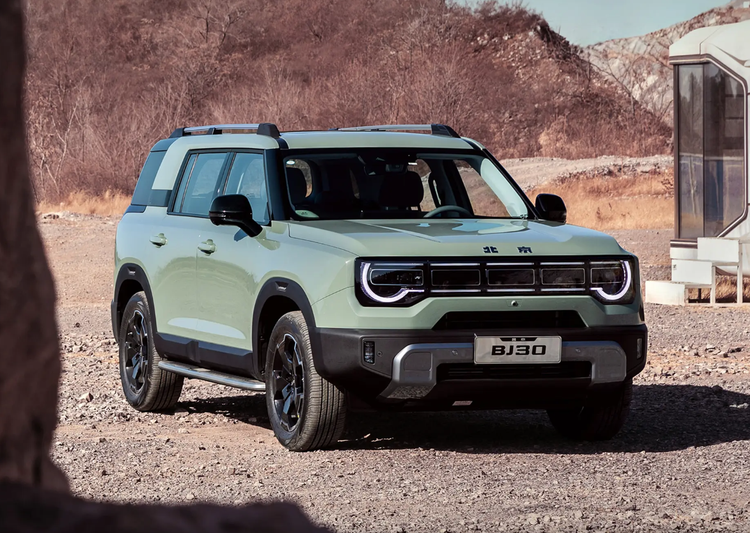 北京BJ30：售价9.99-13.69万元，提供纯燃油、油混动力_车家号_发现车生活_汽车之家