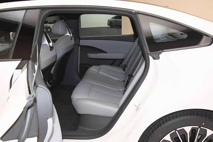 东风日产N7上市，搭8295芯片/Momenta端到端智驾，11.99万起售_车家号_发现车生活_汽车之家