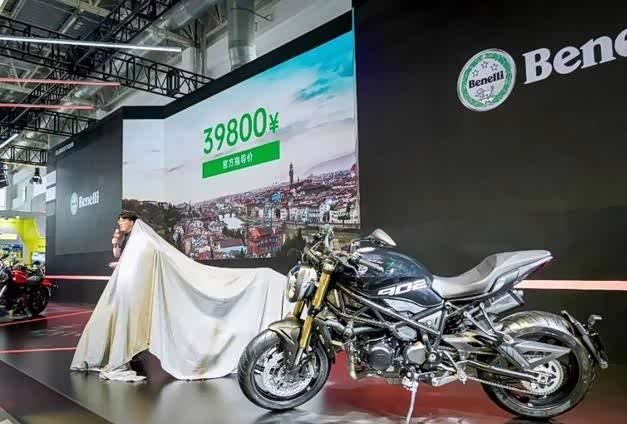 北京摩展现场：贝纳利902S正式发布，39,800元的震撼价格引爆全场_车家号_发现车生活_汽车之家