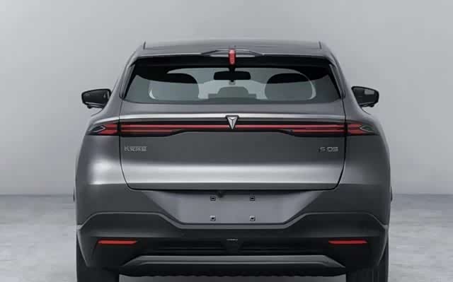 全新紧凑型SUV-深蓝S05官图发布！可增程可纯电！目测要火！_车家号_发现车生活_汽车之家