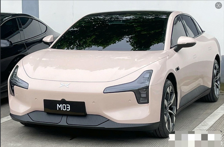 小鹏M03最新实拍曝光_车家号_发现车生活_汽车之家