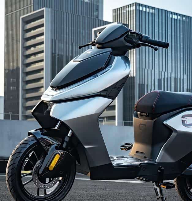 【文章】极核AE4家族来袭：6月14日上市，续航95公里，售价10499元起_车家号_汽车之家