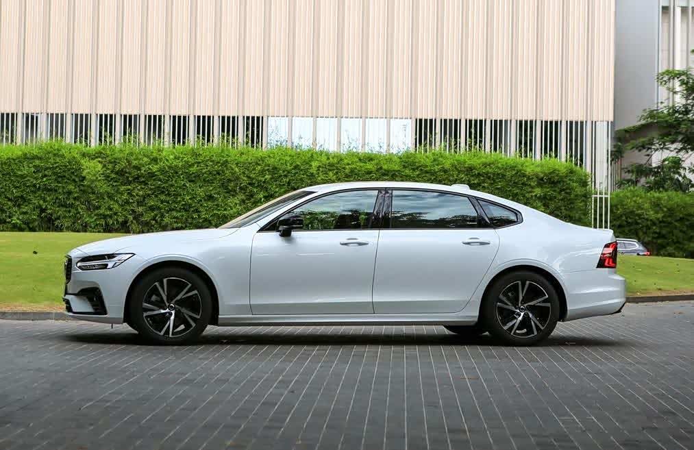 搭载48V轻混系统的沃尔沃什么样子？深度测评2021款S90_车家号_发现车生活_汽车之家