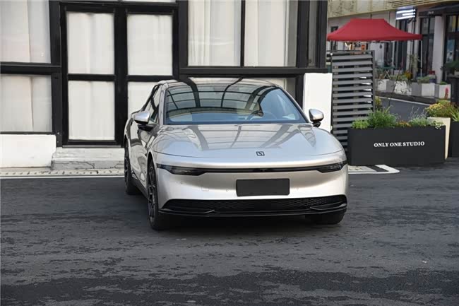 出行观赛两便利,极氪007 vs Model Y,谁更胜一筹?_车家号_发现车生活_汽车之家