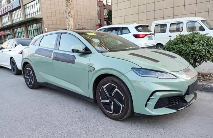 零百加速5秒级，海豹06GT实车街头曝光，预计15万内起售_车家号_发现车生活_汽车之家
