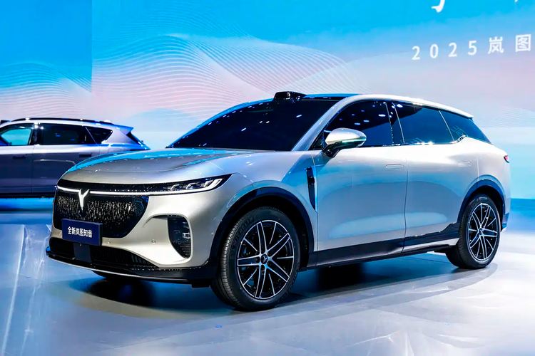 新款岚图知音首发实车详解 ADS 4&HarmonySpace 5同步搭载_车家号_发现车生活_汽车之家