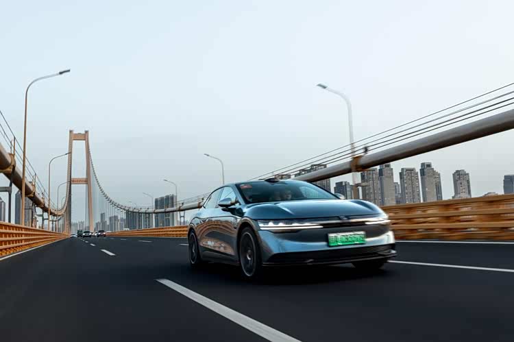 25款极氪001&007搭载双OrinX芯片，智能驾驶体验再进化_车家号_发现车生活_汽车之家