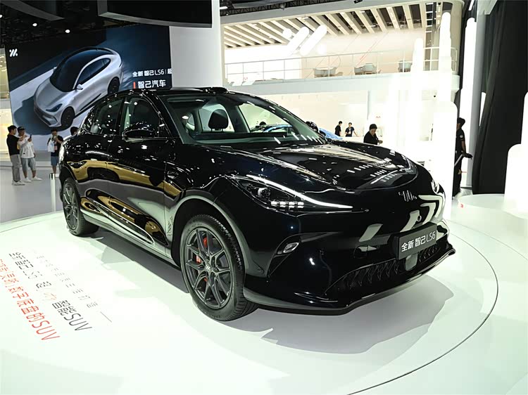 豪华SUV大比拼,极氪7X、阿维塔07、智己LS6,谁才是你的精明之选？_车家号_发现车生活_汽车之家