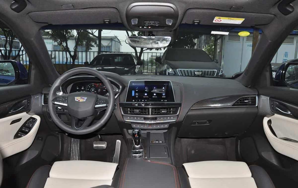 凯迪拉克CT5和奥迪A4L到底该如何选？对比后你就知道了_车家号_发现车生活_汽车之家